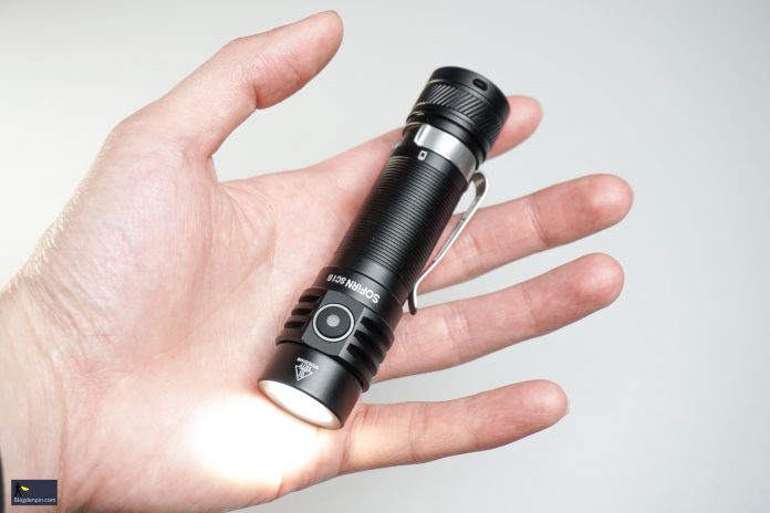 Review đèn pin quốc dân: Sofirn SC18 (1800 Lumens, nhỏ gọn)
